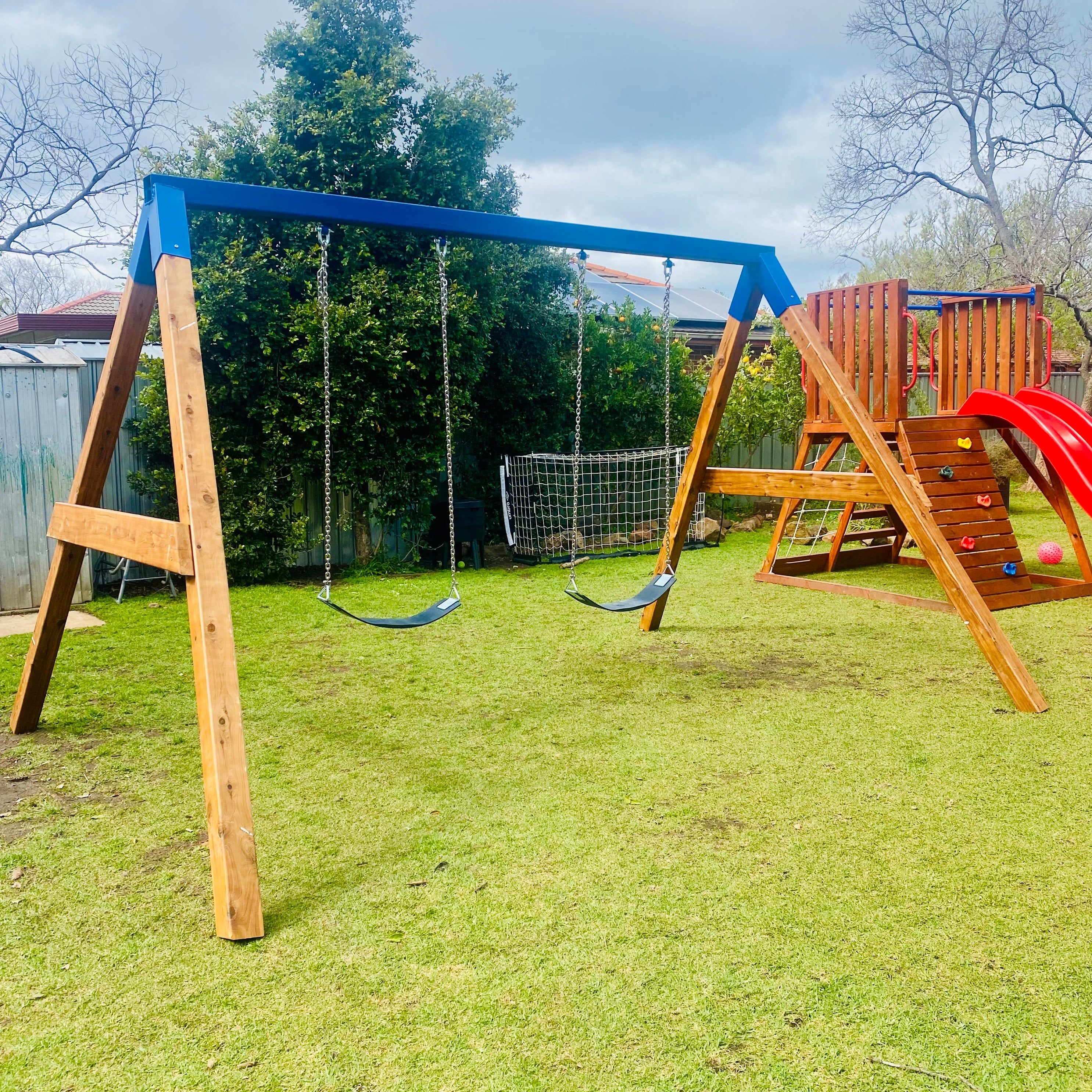 Commercial Double Swing Set with Timber Legs – Prestige Coops and Cubbies